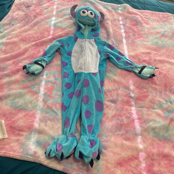 toys r us | Costumes | Toys R Us Monsters Inc Sulley Costume 218 Months ...